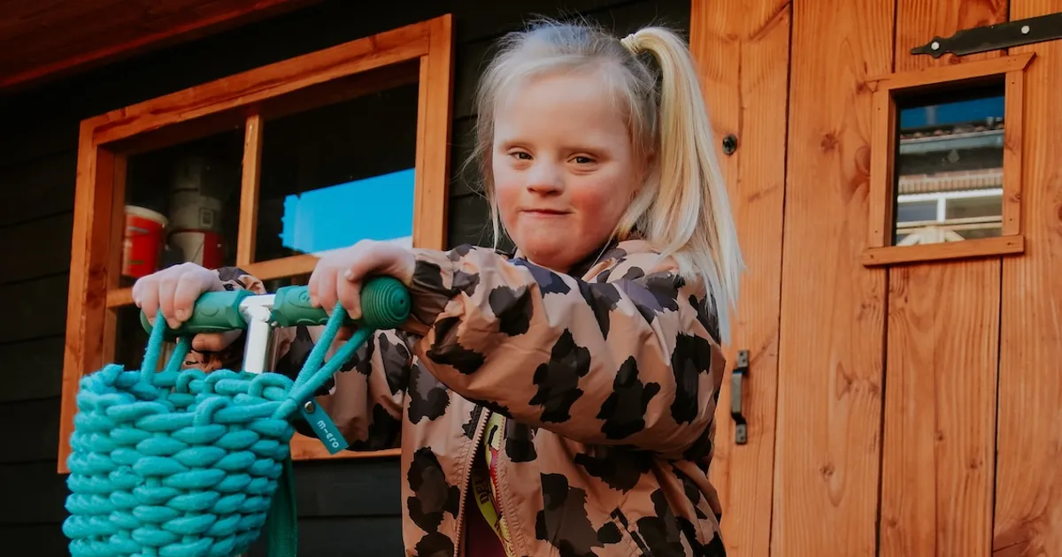 Columnist Mirjam over dochter Livia op een reguliere school - EO