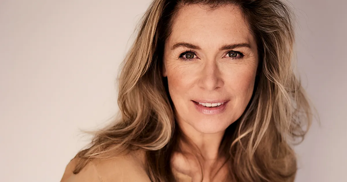 Elle van Rijn over haar boek 'Terug naar Insulinde' - EO