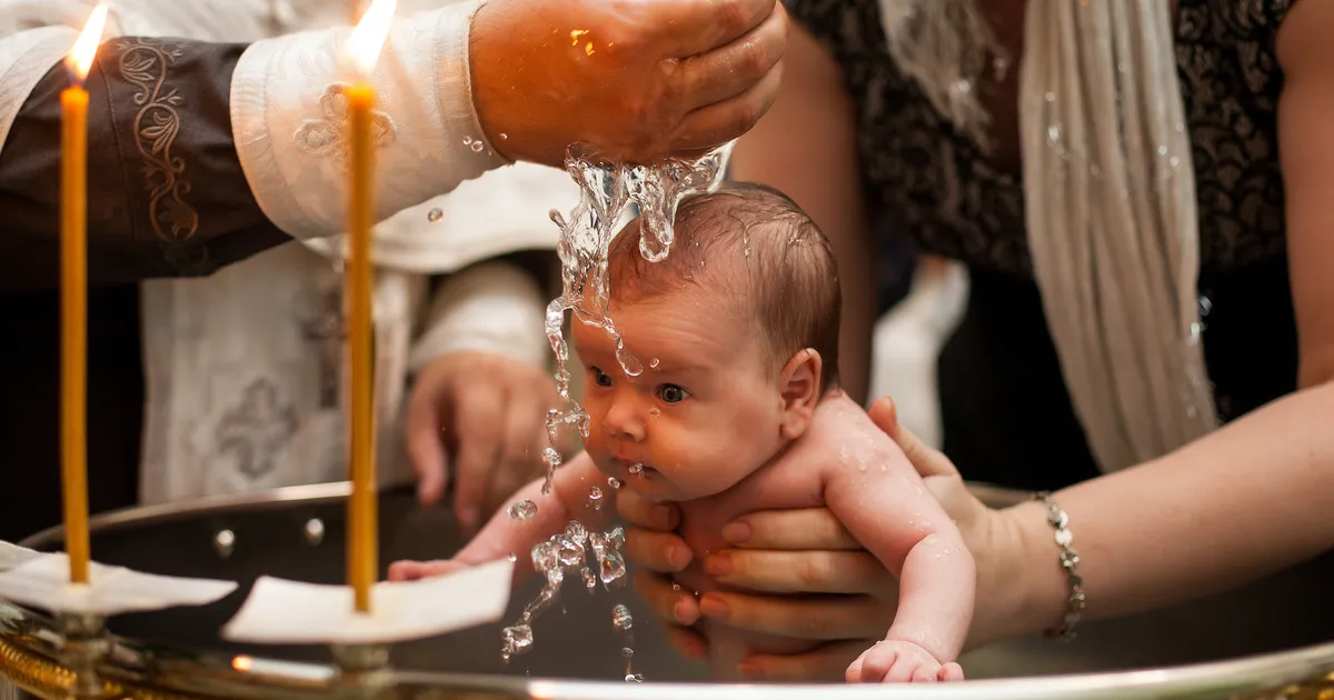Mooie liederen voor het dopen of opdragen van je baby - EO