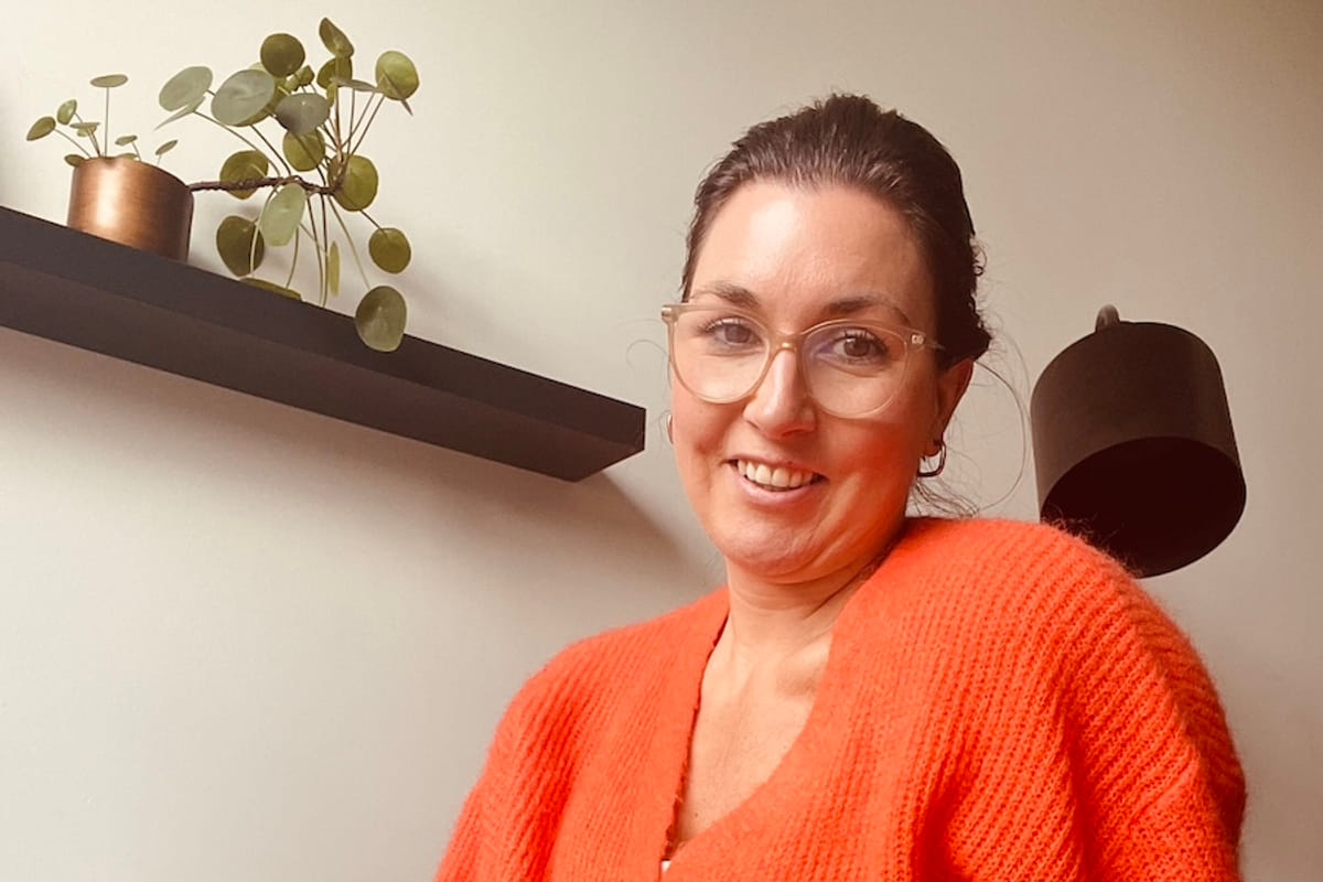 Iemke startte een eigen basisschool voor haar kind - EO