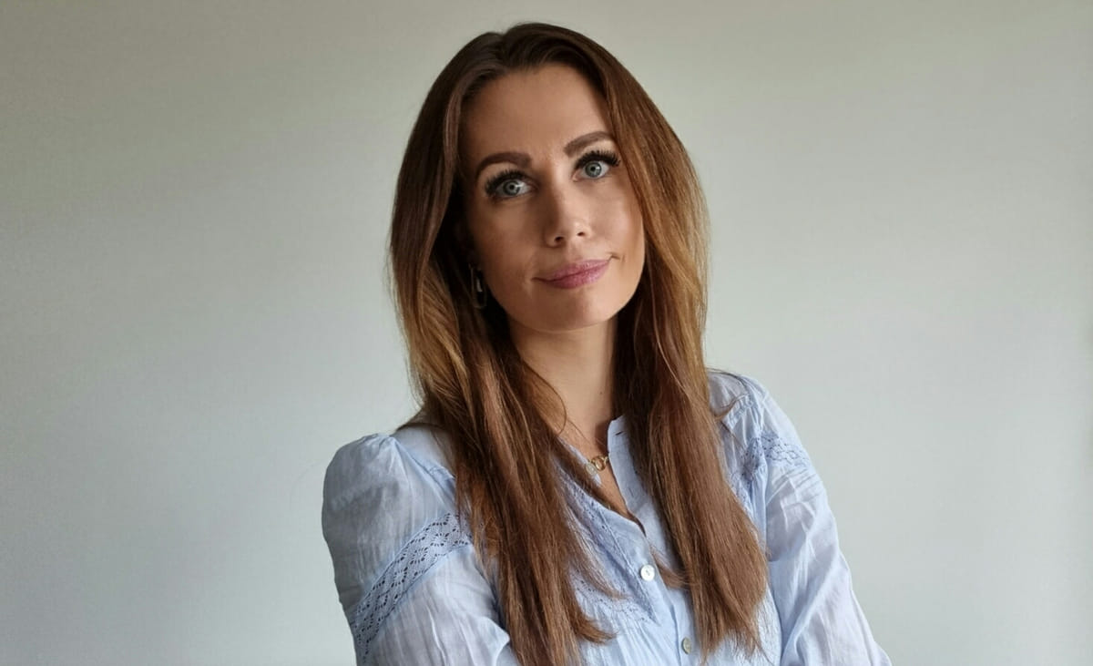 Eva Leest: Rachel van Charante over Het grachtenhuis - EO