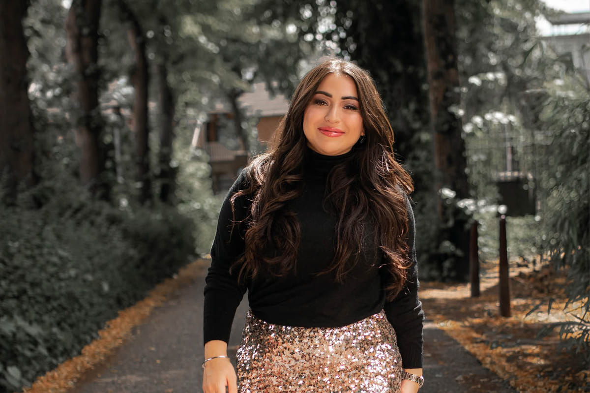 Auteur Lale Gül over het leven na haar debuut - EO Eva