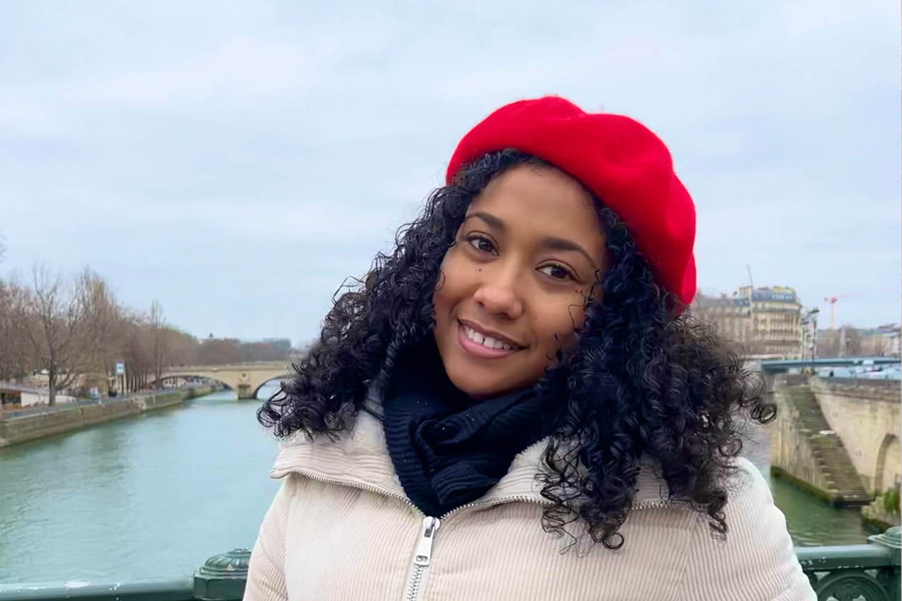 BEAM Worshipband-zangeres Ilaisa over bijzondere band moeder - EO