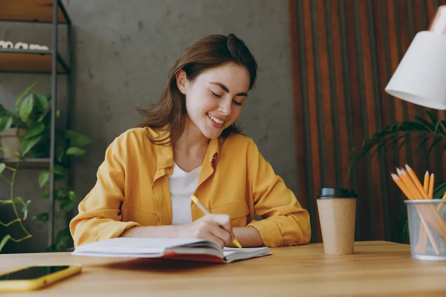 Zes tips om te sparen zonder te bezuinigen - EO